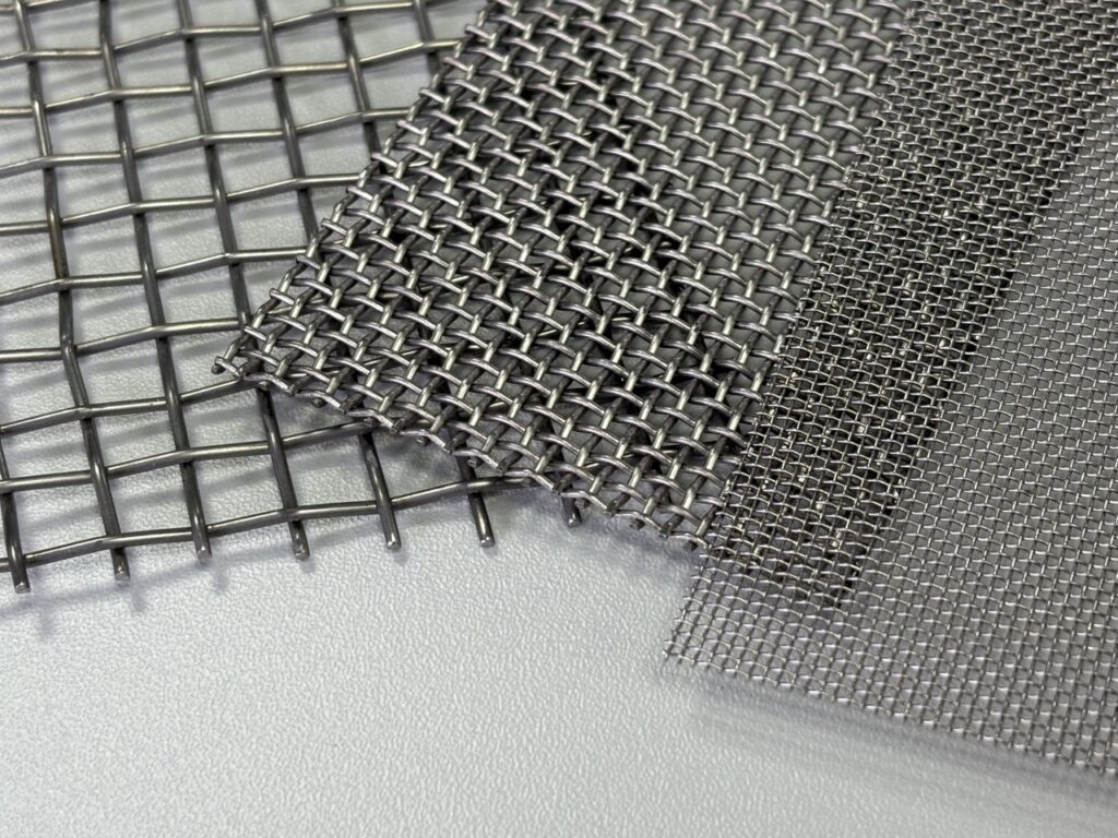 Metaalgaas in diverse uitvoeringen en materialen